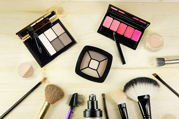 Why Does My Makeup Come Off Even with Setting Spray? Tips to Keep Your ...
